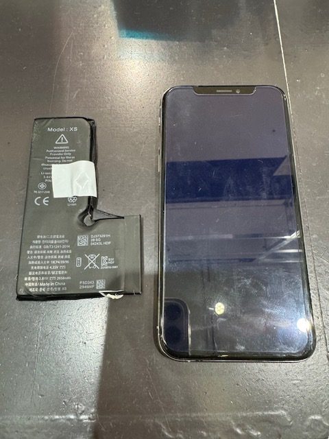 iPhoneXのバッテリー交換 ≪西成区よりご来店≫ | iPhone修理・iPad修理 スマートクール あべのキューズモール店・なんば店